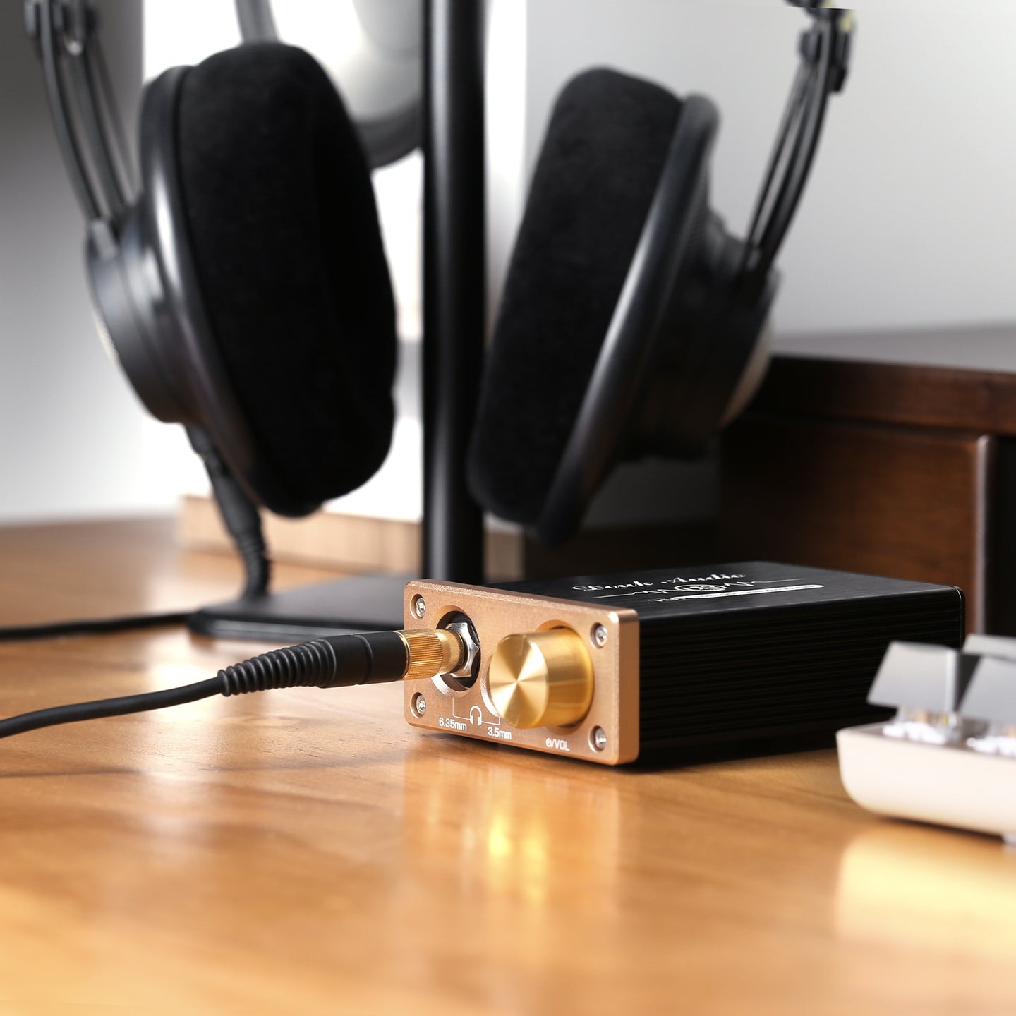 Douk Audio U3 PRO HiFi Mini Headphone Amplifier Class A Desktop Amp fo